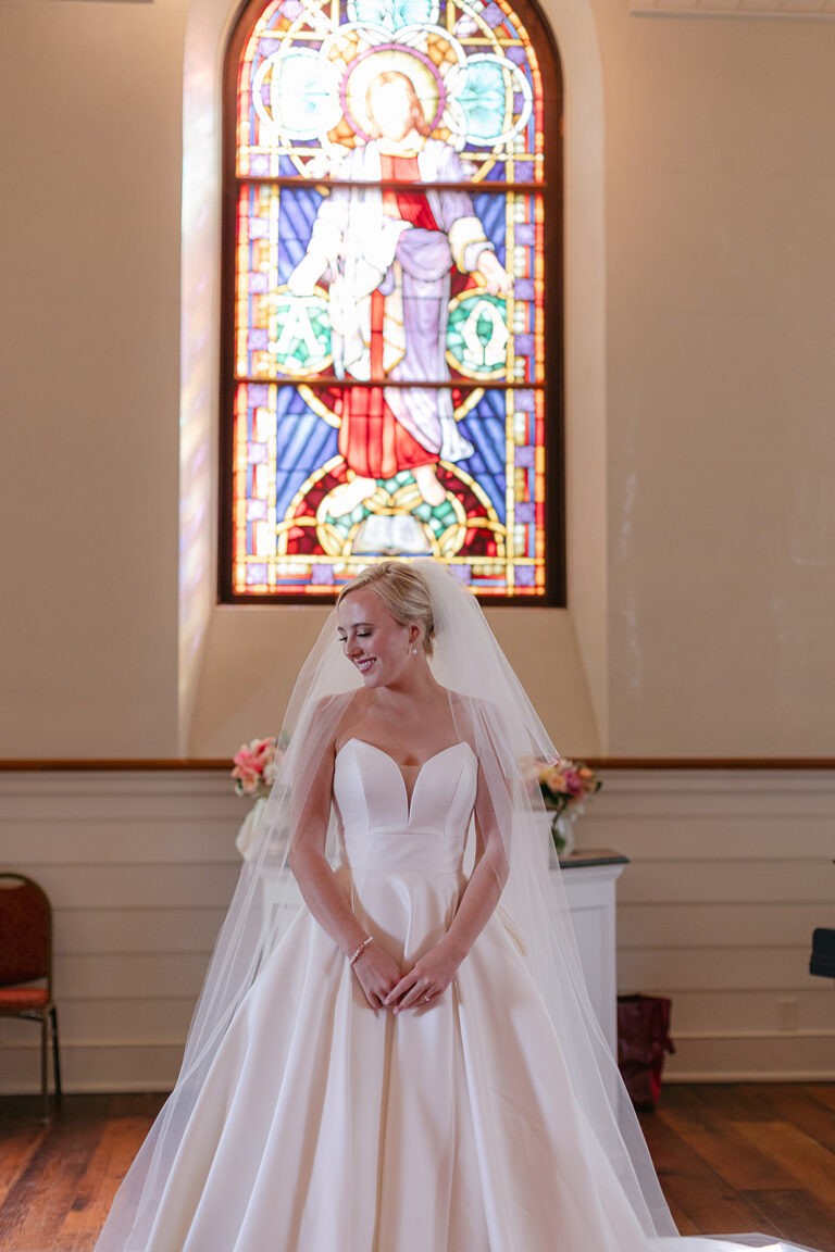 ann hollis + thomas | maggiehughesevents.com