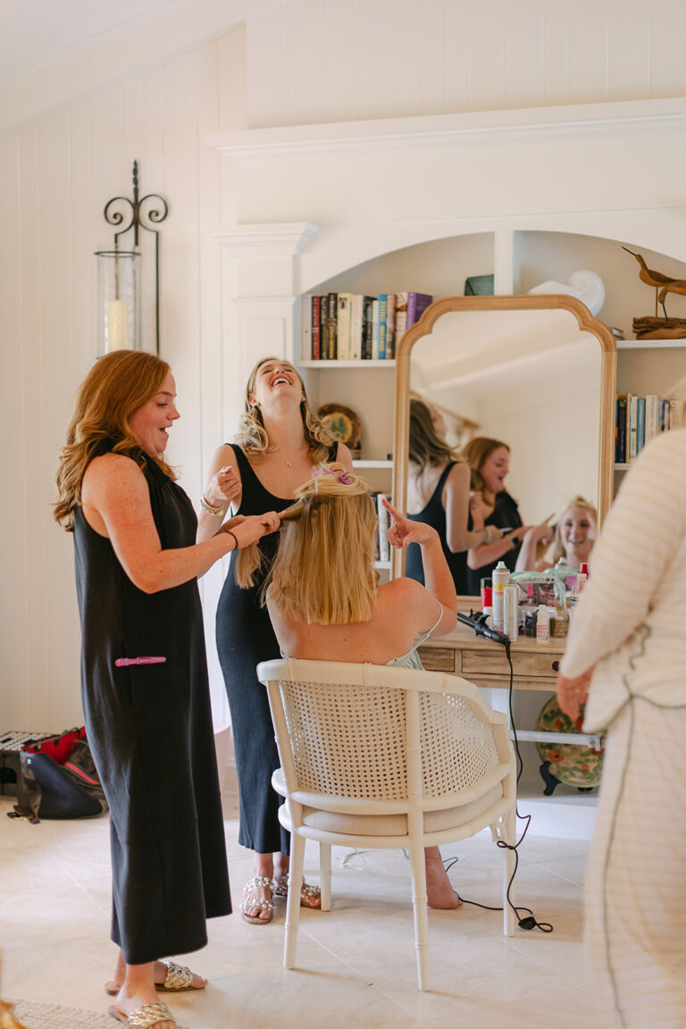 ann hollis + thomas | maggiehughesevents.com