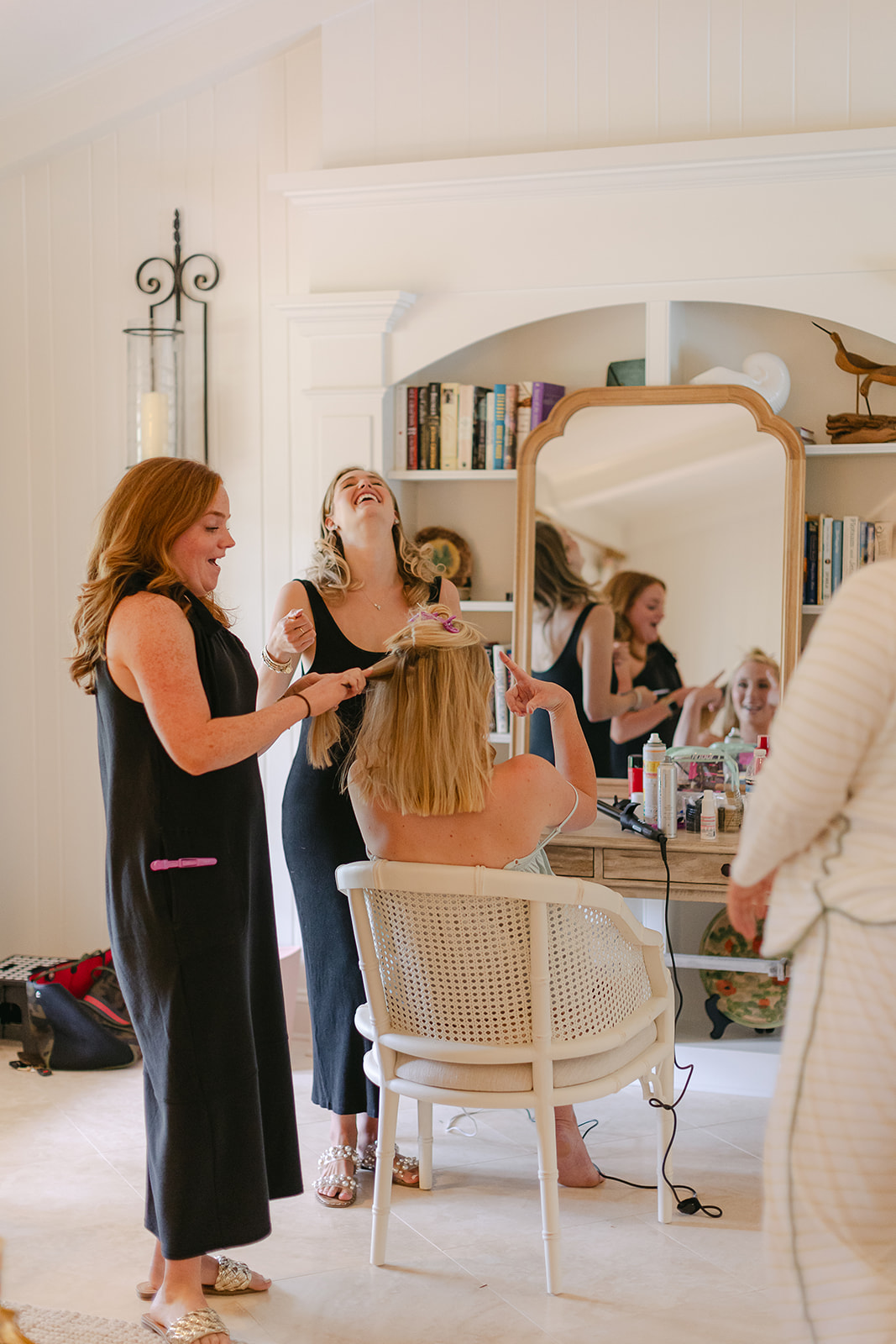 ann hollis + thomas | maggiehughesevents.com