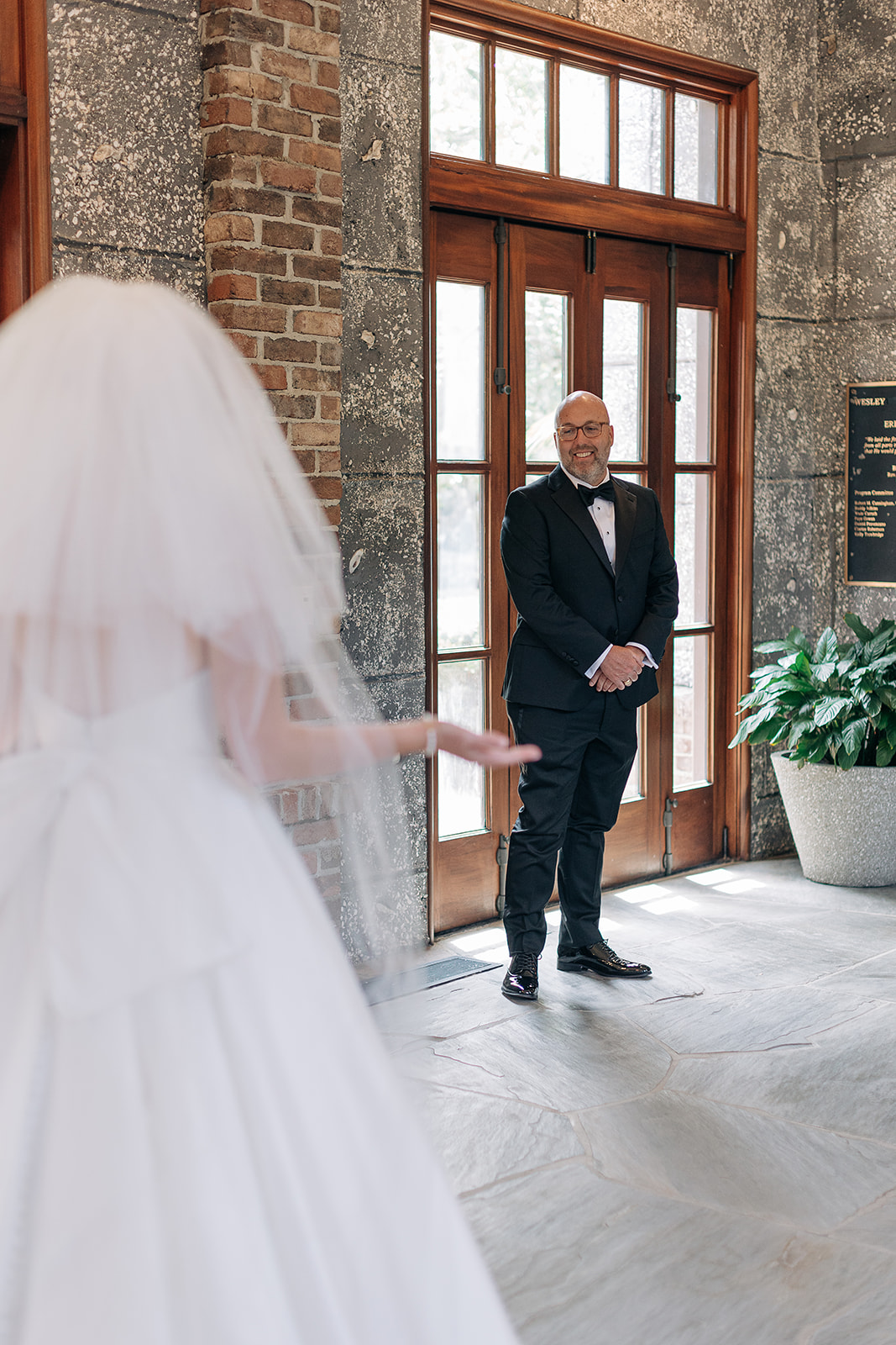 ann hollis + thomas | maggiehughesevents.com